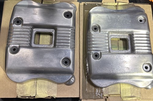 Harley Davidson 17581 - 04 Sportster / XL 1200 C set Valve Cover ...