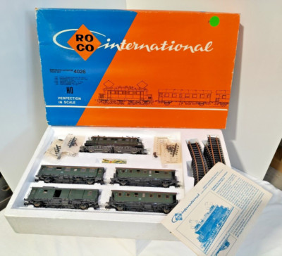 Vintage Train Set Roco 4026 HO Boxed Electric Loco ROCO Made in Austria ...