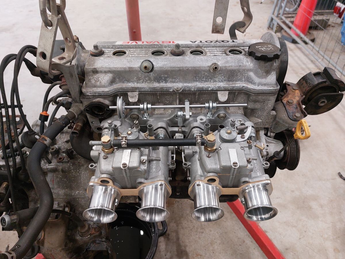 Toyota Corolla 4A-F complete Dual Solex ADDHE 40mm Sidedraft Carburetor ...