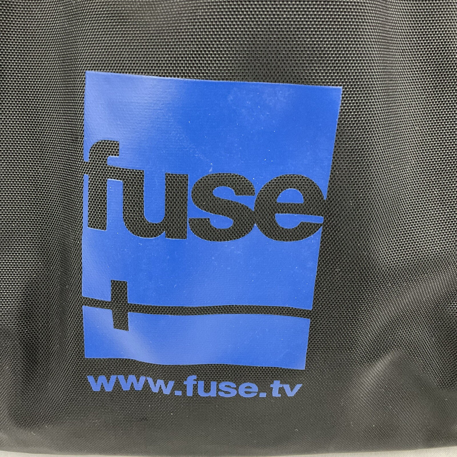 Fuse TV Soft Sided Cooler with Built in Radio & Speakers Read ...