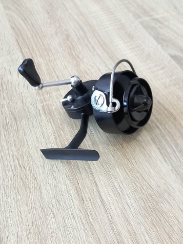 Vintage MITCHELL 304 Spinning Reel CLEANED & SERVICED Made In France ...