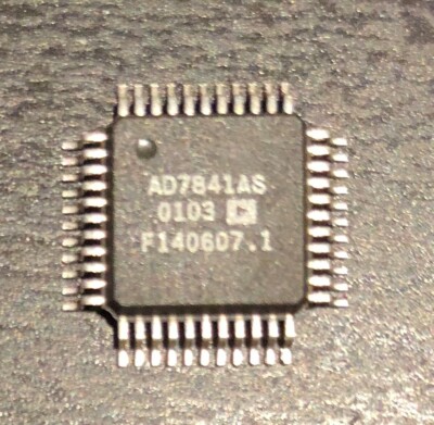 IC Analog Devices AD7841 AS Octal 14-bit DAC Removed from working ...