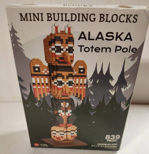 Mini Building Blocks Alaska Totem Pole 839 Pieces | eBay