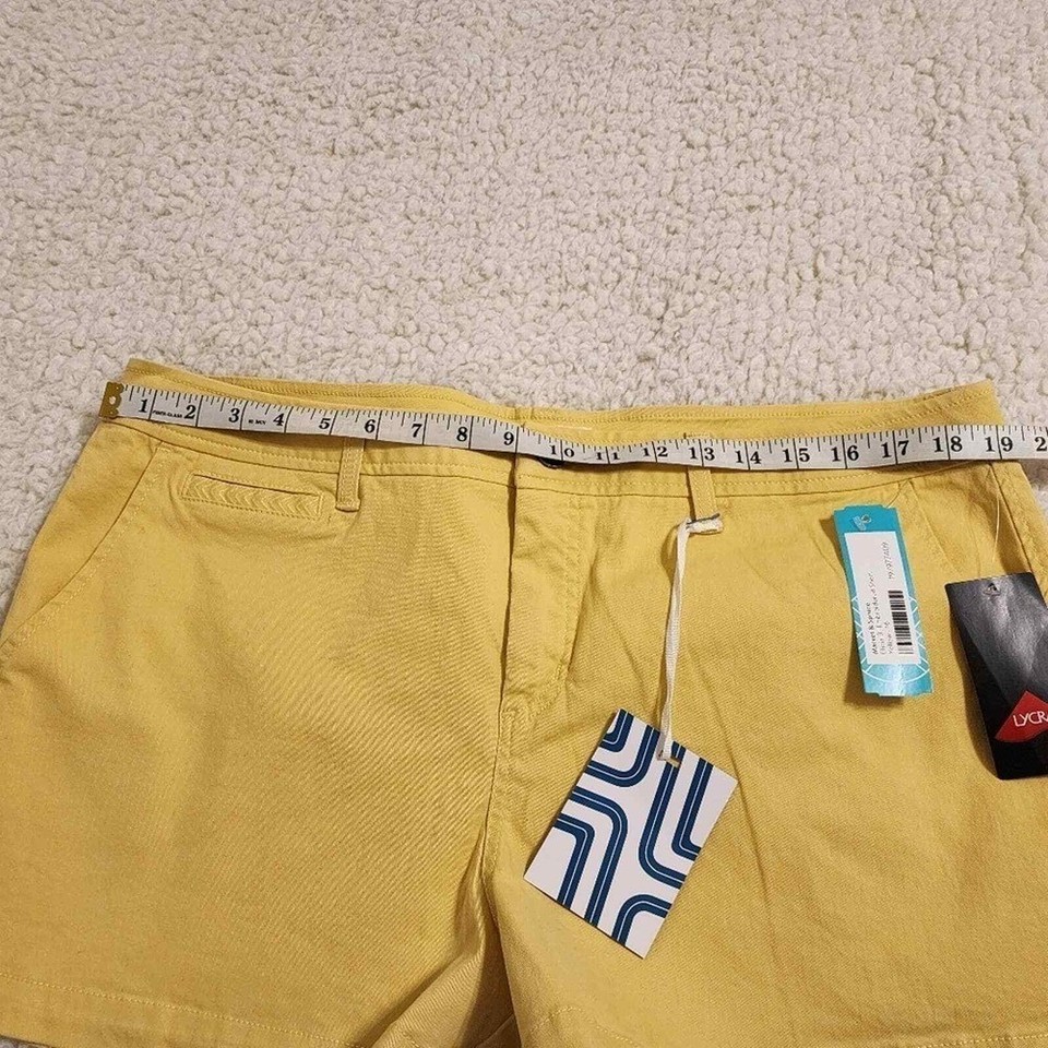 Market and Spruce Elicia 3 inch yellow embroidered shorts plus size 16 ...
