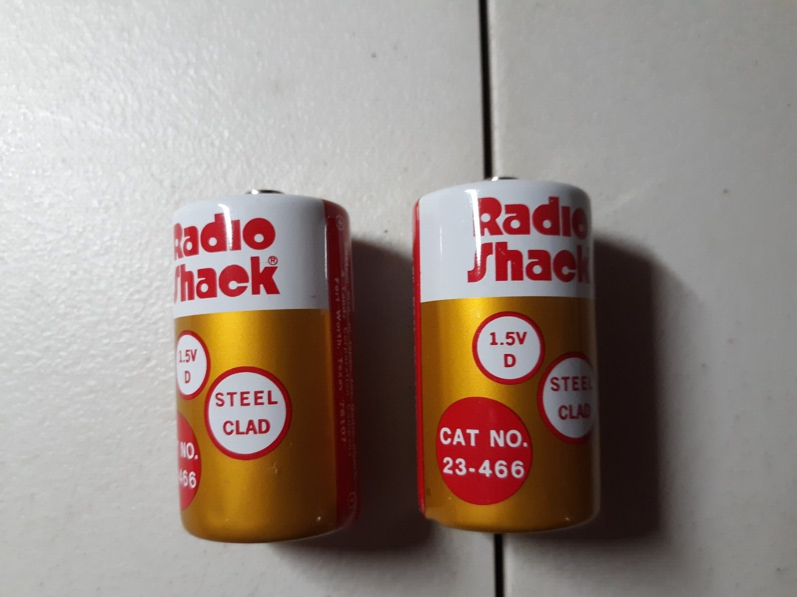 Lot Of 2 Vintage Radio Shack D Cell Batteries 23-466 70's Excellent ...