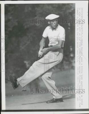 1957 Press Photo Milon Marusic on 17th Green, Dayton, Ohio Golf Event ...