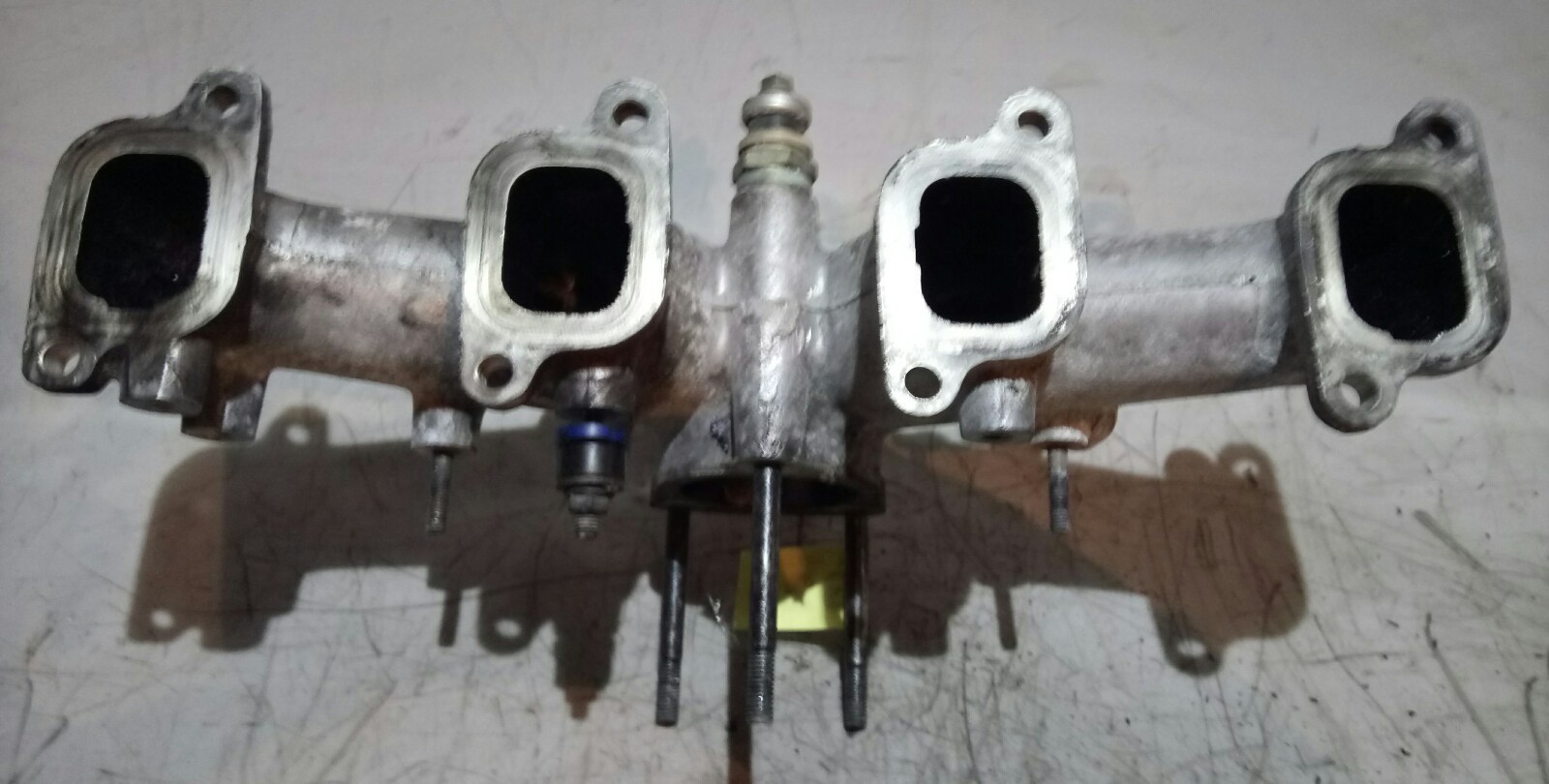 Toyota Hilux Surf LN130 2.4 Inlet Manifold 1989-1995 #620 | eBay