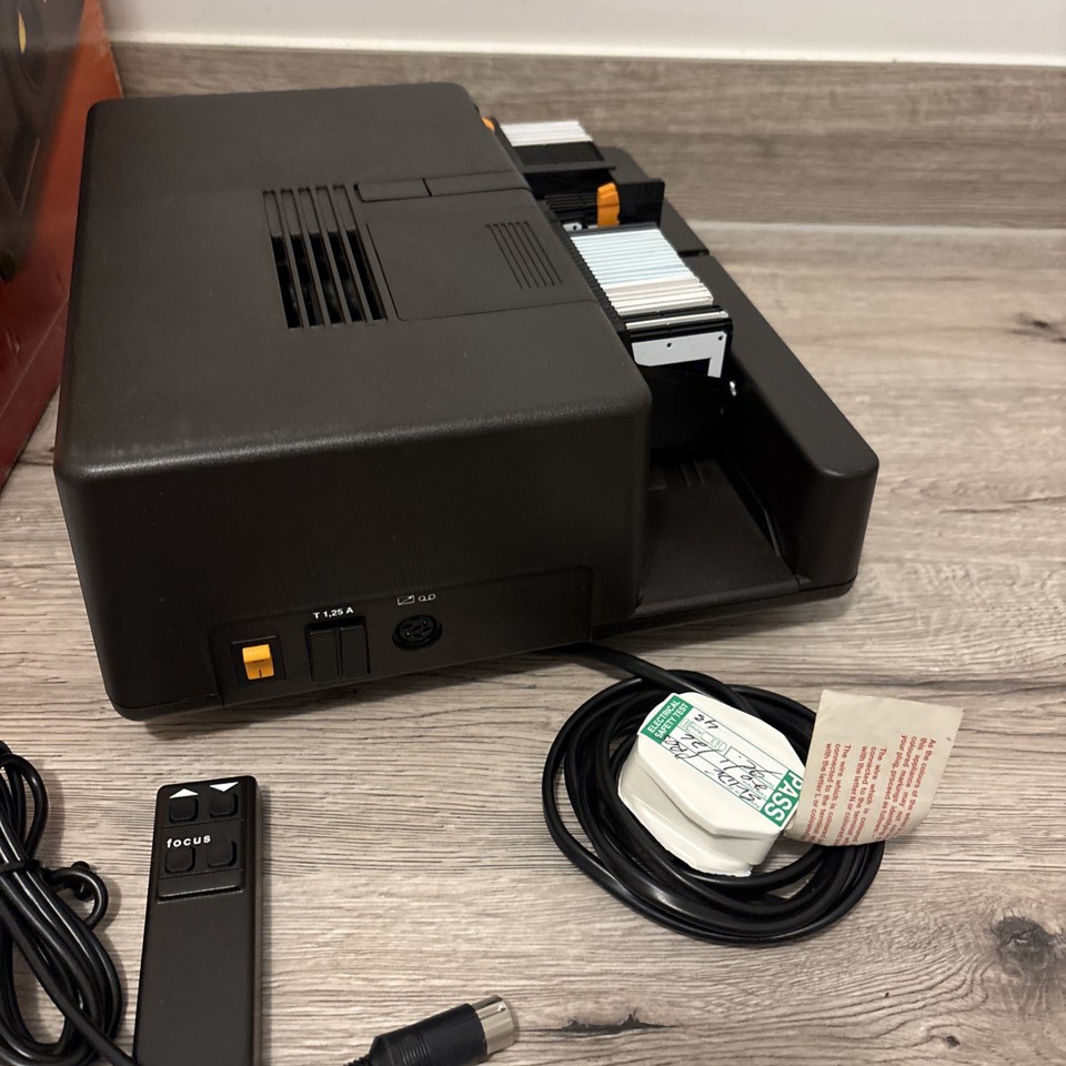 Kindermann Diafocus AF Slide Projector BOXED Instructions, Remote ...