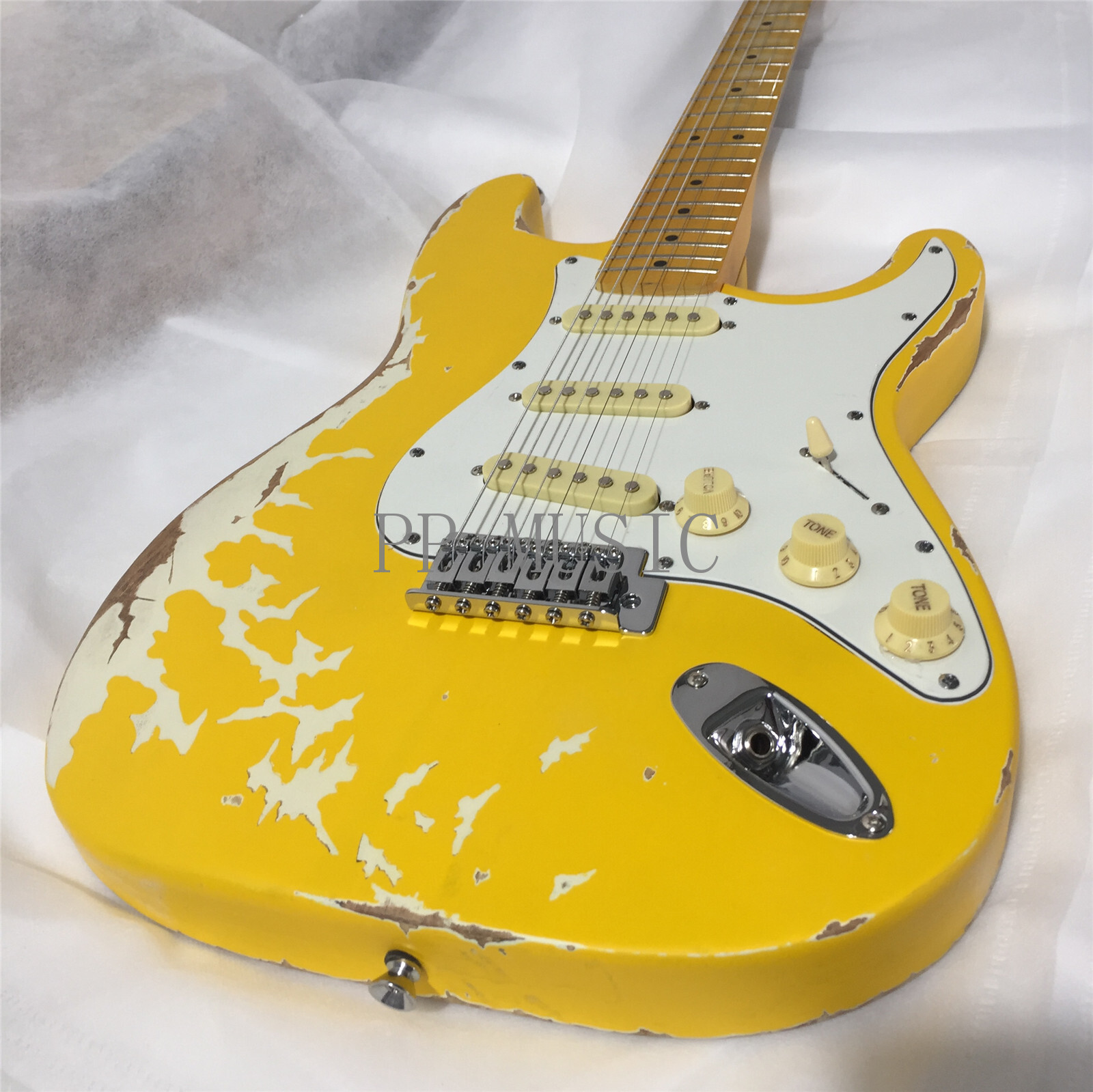 6 String Relic Yellow ST Electric Guitar Alder Solid Body Maple ...