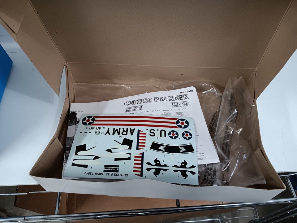 Linberg Curtiss P6E Hawk Model Kit 1/48 | eBay