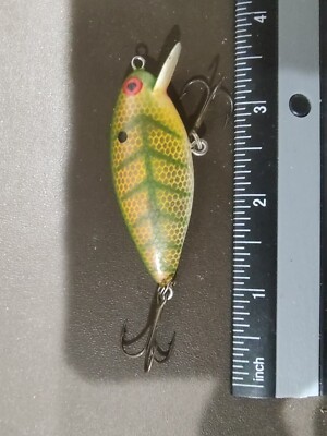 Vintage Bomber Speed Shad Crankbait Bass Fishing Lure Perch Color | eBay