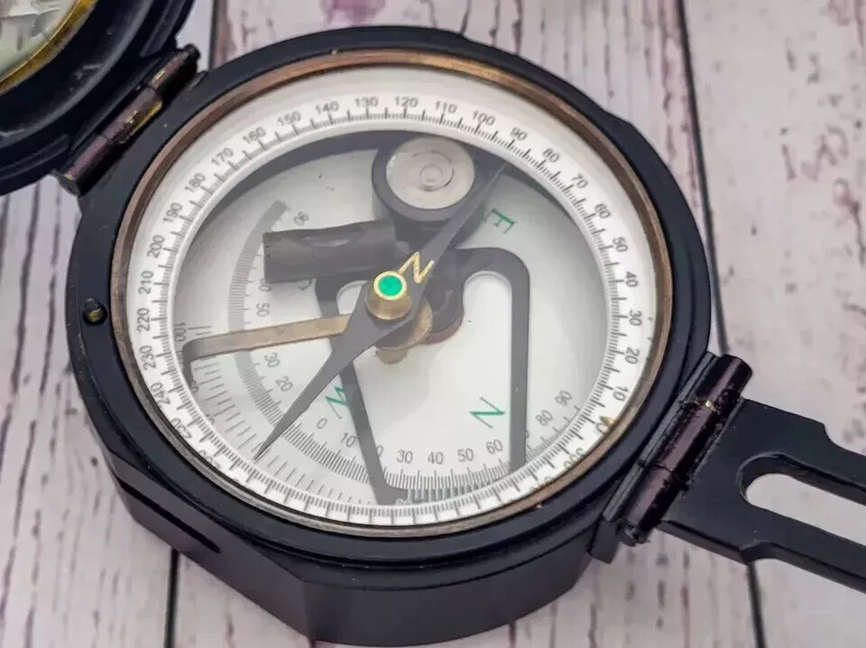 Vintage Bruntons Ainsworth Surveyors Geological Pocket Transit Compass ...