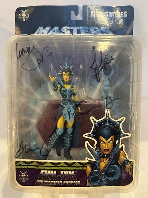 Masters of the Universe Evil-Lyn Yellow Blue Mini Statue Exclusive MOTU ...