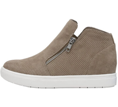 CUSHIONAIRE Women's Hart Hidden Wedge Sneaker size US 8.5 8 1/2 Taupe ...