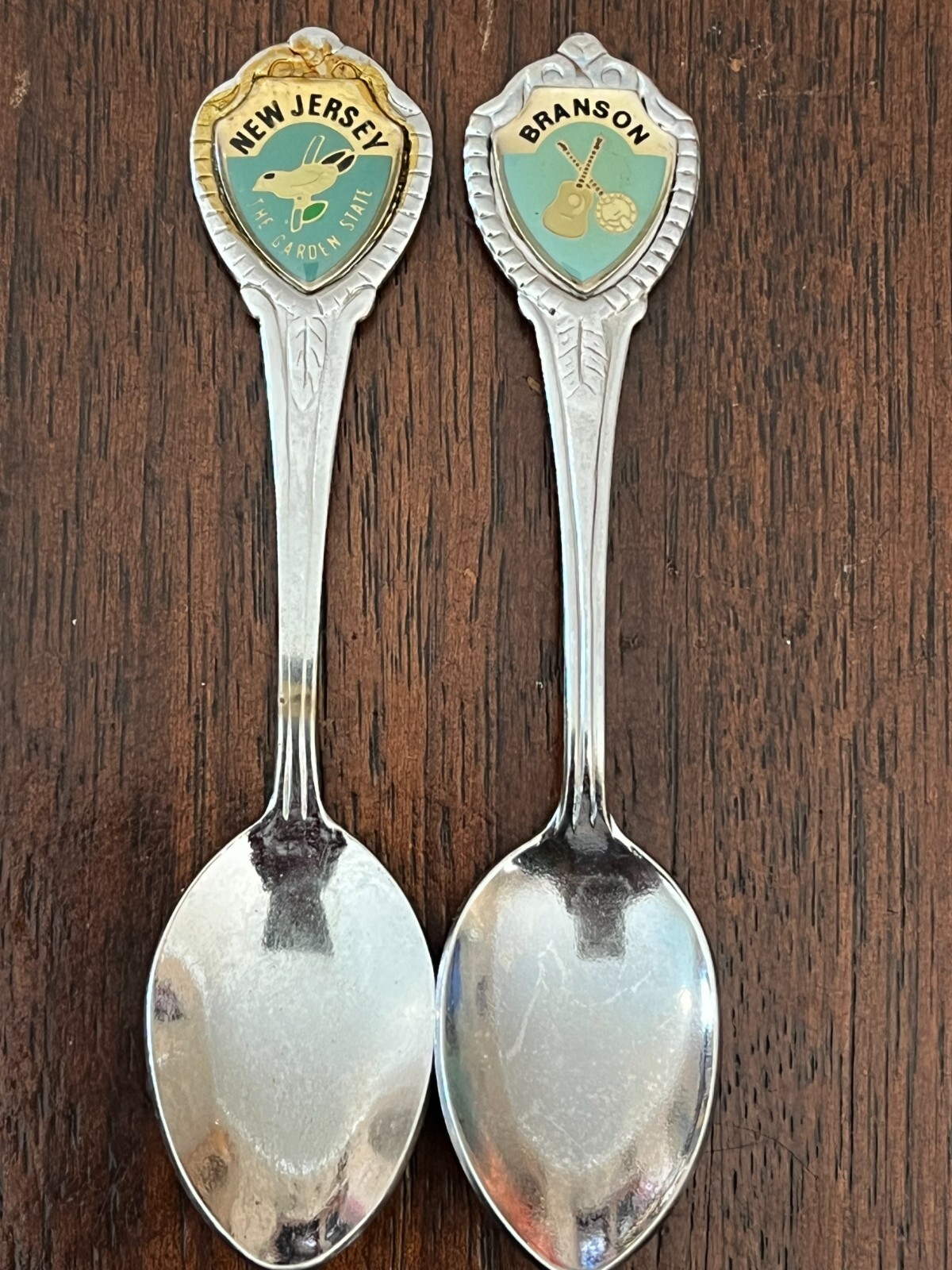Lot of 2 Collectible Souvenir Metal US State Spoons | eBay