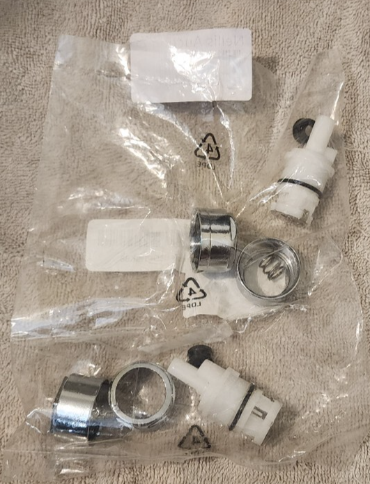 🛁 Delta RP42096 Stem Cartridge Kit for 2-Handle Faucets – Chrome Finish ...