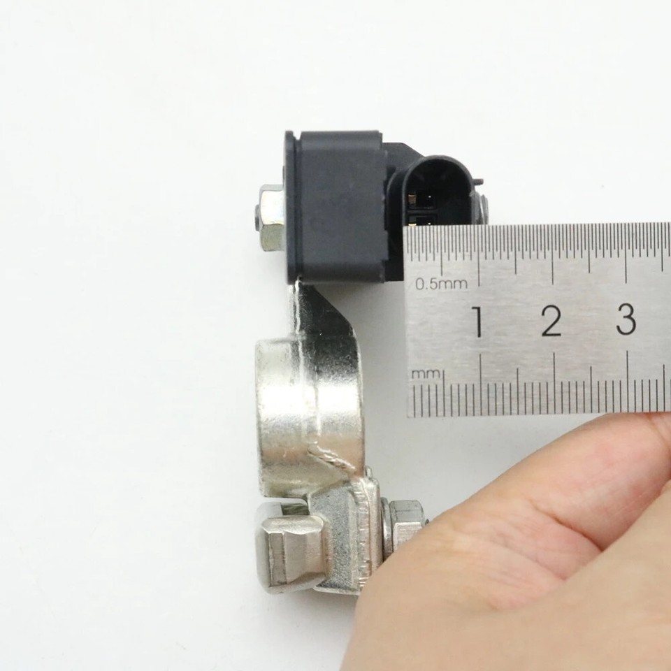 Voltage Battery Terminal Current Sensor For Toyota Highlander RAV4 ...