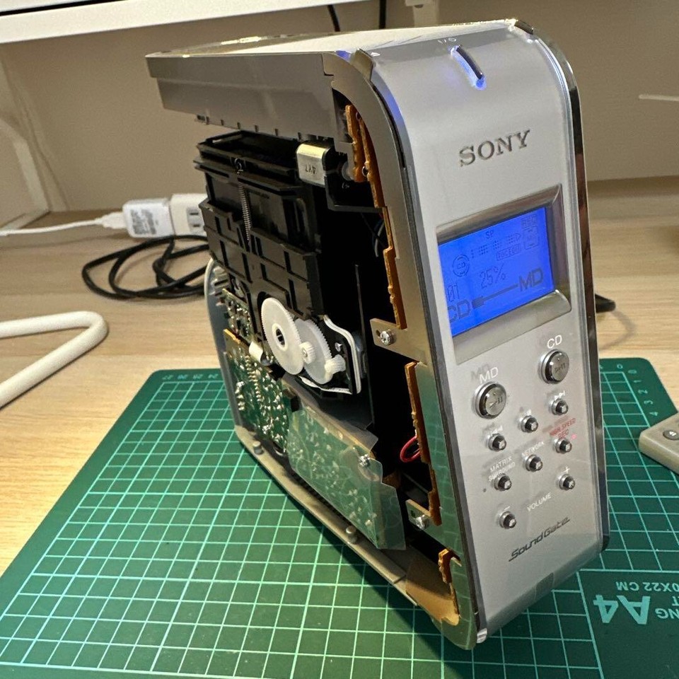 Sony LAM-Z05 Net MD CD player w/Remote Used Desktop Audio Minidisc ...