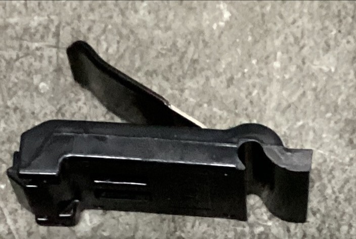 FITS: 04 - 09 TOYOTA 4RUNNER FUEL DOOR COVER RELEASE SPRING CLIP OEM ...