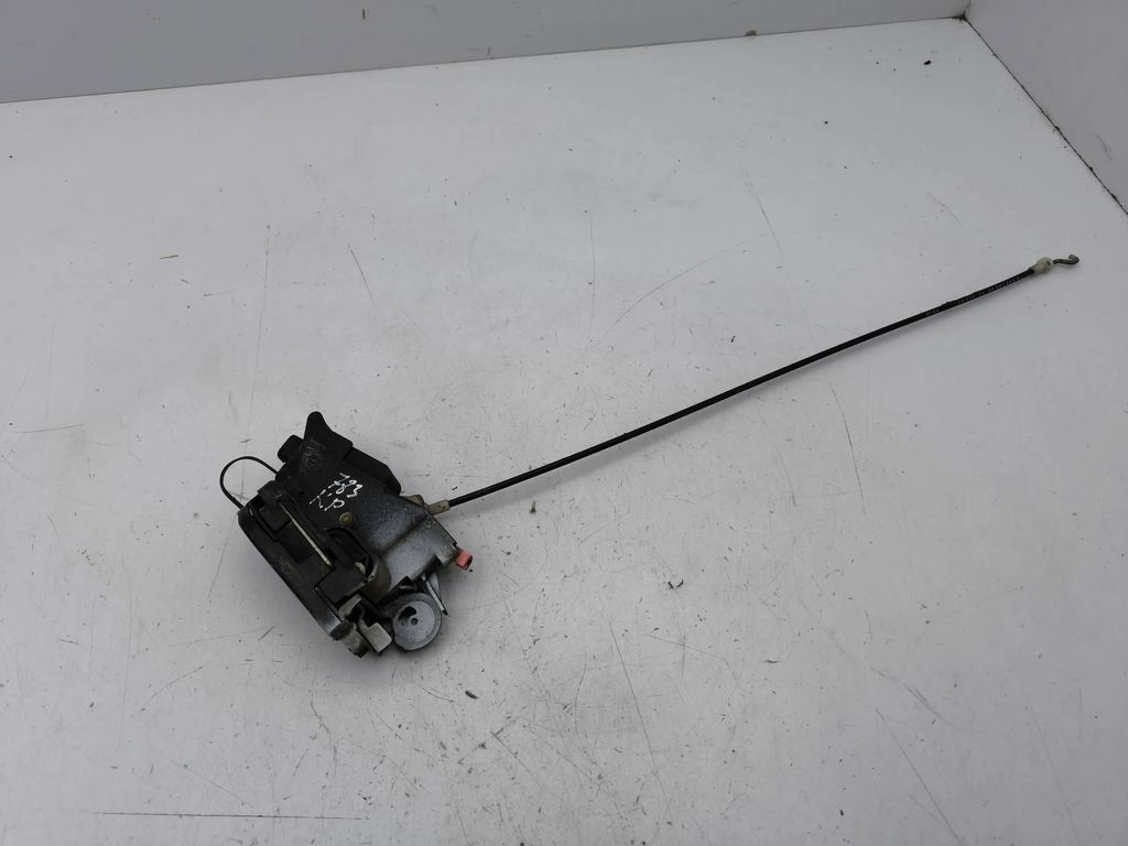 Mercedes-Benz Vito Viano W639 2004 Front Door Lock Catch Latch ...