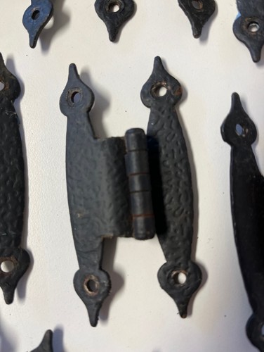 Vintage Wrought Iron Hammered Colonial Cabinet Door Hinges Black 3 1/2 ...