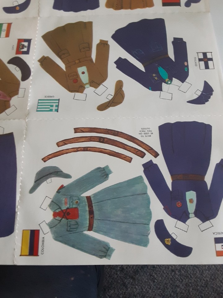Girl Scout Paper Doll 39 Official Uniforms of Foreign Nations | eBay
