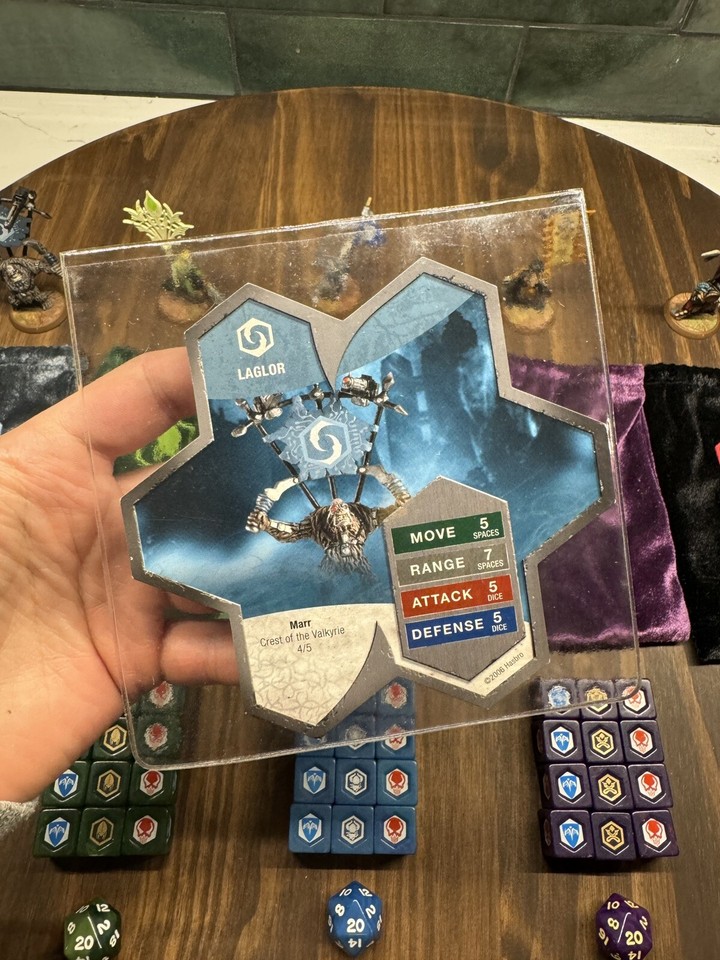 Heroscape Crest of the Valkyrie - Complete Set - All 5 Flag Bearers | eBay