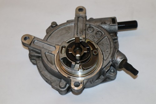 2011 MERCEDES E350 W212 - ENGINE VACUUM PUMP 2722300565 | eBay