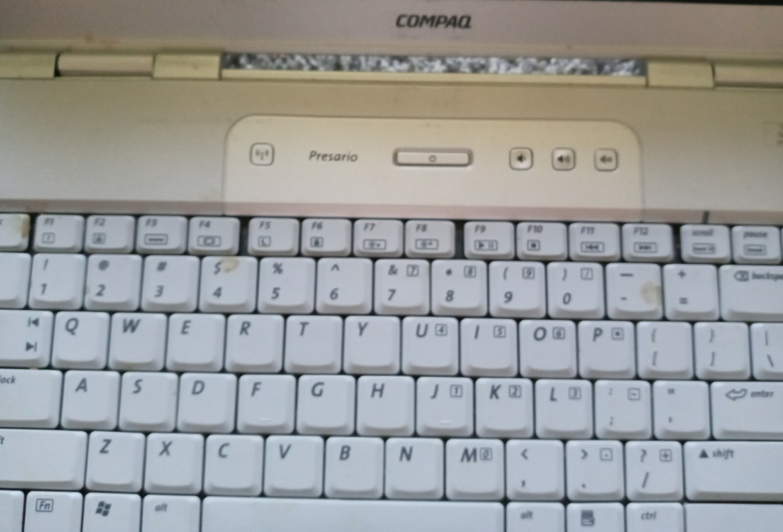 Compaq Presario V5000 Laptop Computer Used Not Checked Parts Repair 15 ...