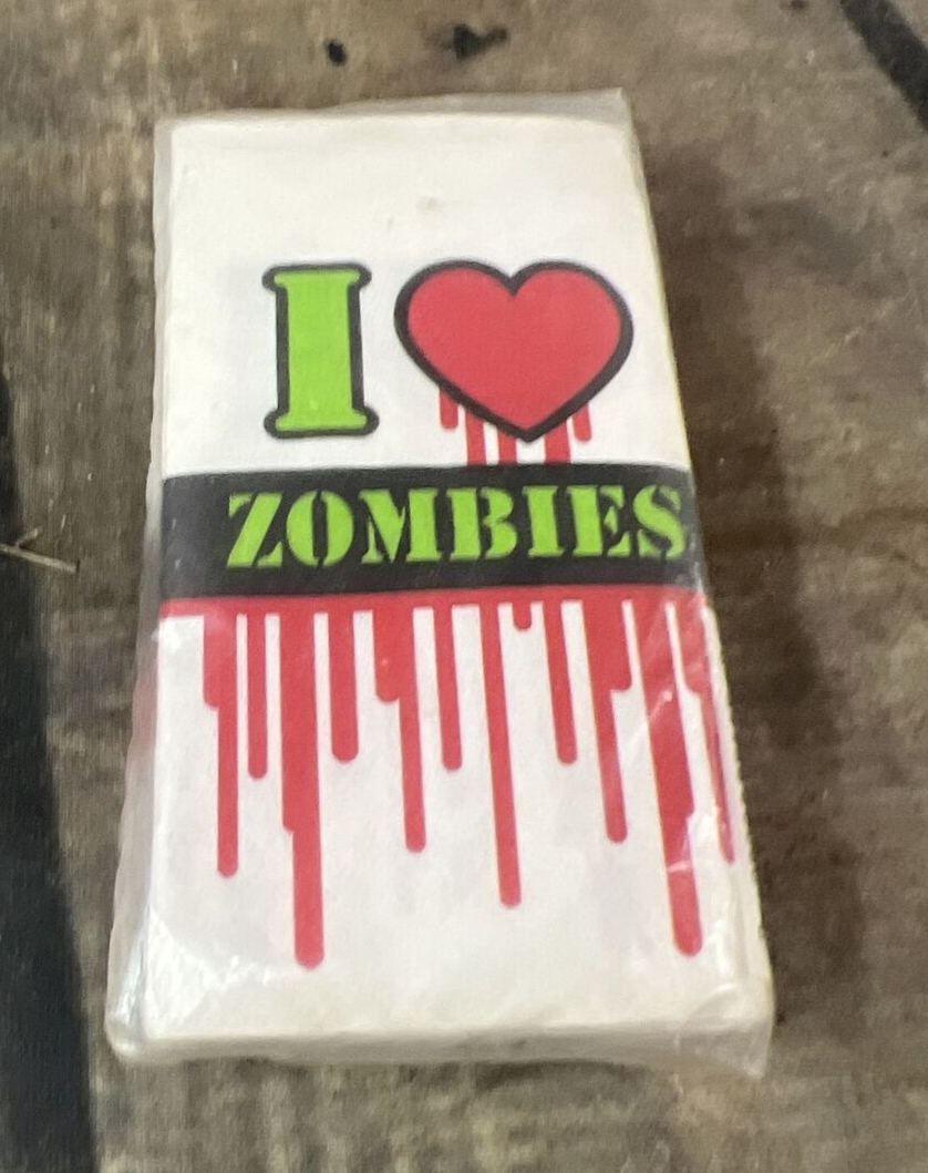 Creative Converting Swankies I Love Zombies New Ten 3-Ply Pocket ...