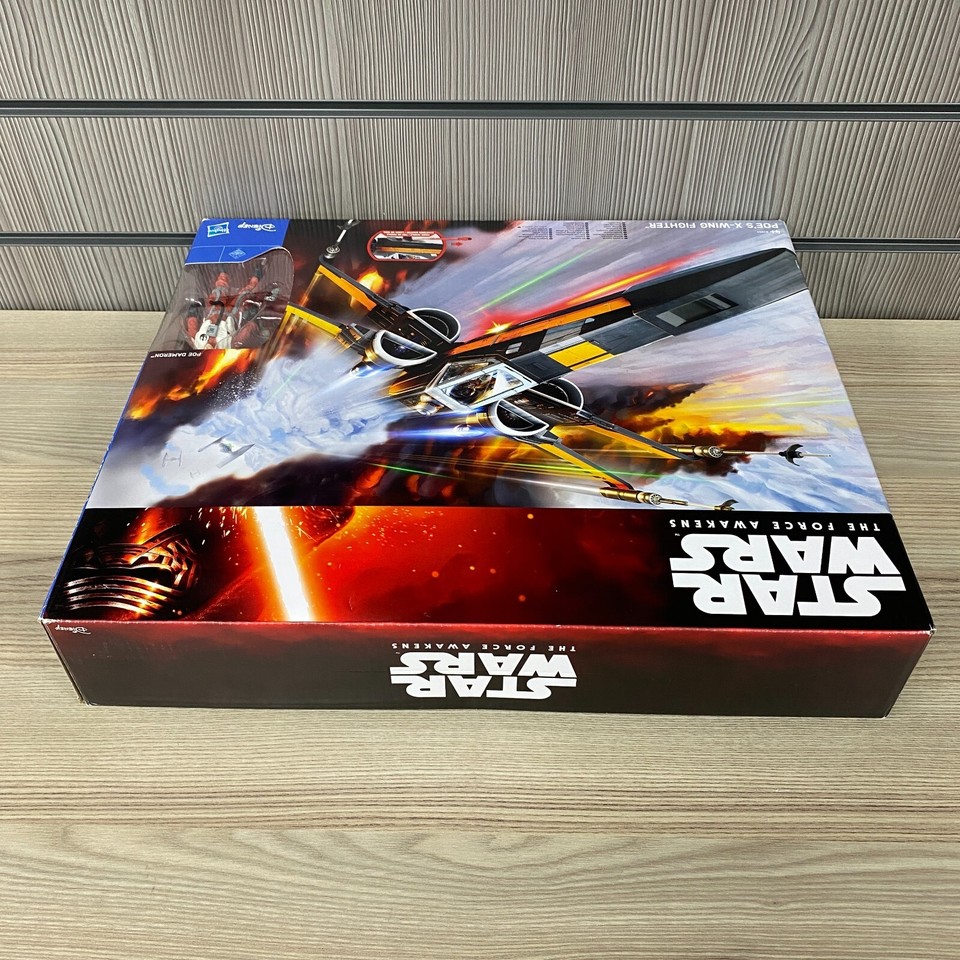 POE'S X-WING FIGHTER STAR WARS THE FORCE AWAKENS HASBRO ACTION FIGURE ...