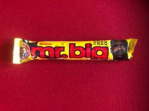 1995, Shaquille O'Neal, "Un-Opened", "Mr. Big" Candy Bar & Display Box ...