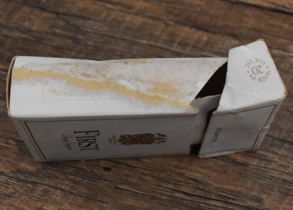 20 CIGARETTES empty pack rare The first tobacco company Luxury Virginia ...