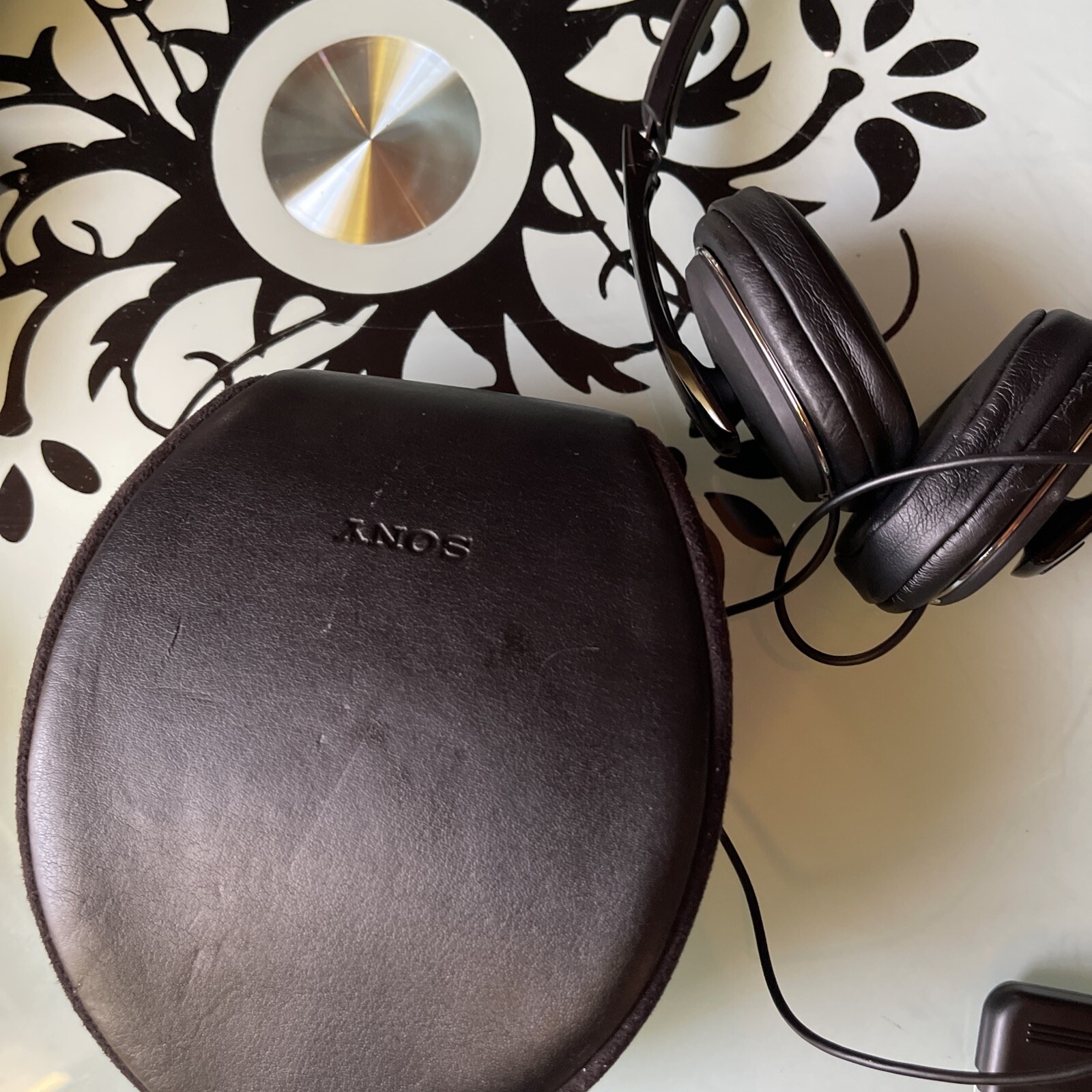 Sony MDR-NC40 Ultra Lightweight Noise Canceling Headphones Folding ...