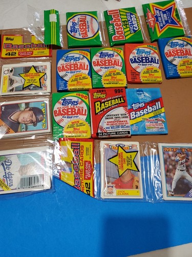 Huge Lot of 75 Unopened Old Vintage Topps Baseball Cards in Wax, Rack ...