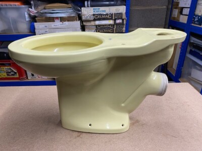 Royal Doulton Westbury close coupled ‘P’ trap syphonic pan in Primrose ...