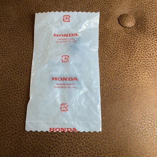NEW GENUINE HONDA 90116-SP0-003 LOWER COWL Clip, Bumper Seal | eBay