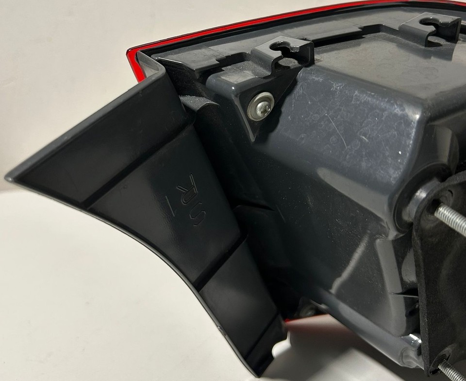 ⭐For Toyota Corolla 17-19 Rear Right Outer Tail Light Halogen 81550 ...