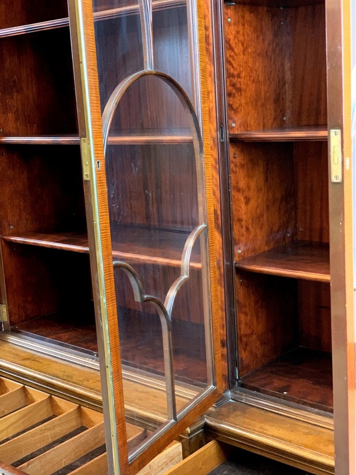 Early 20th Century Mahogany And Walnut Georgian Breakfront By Legendary ...