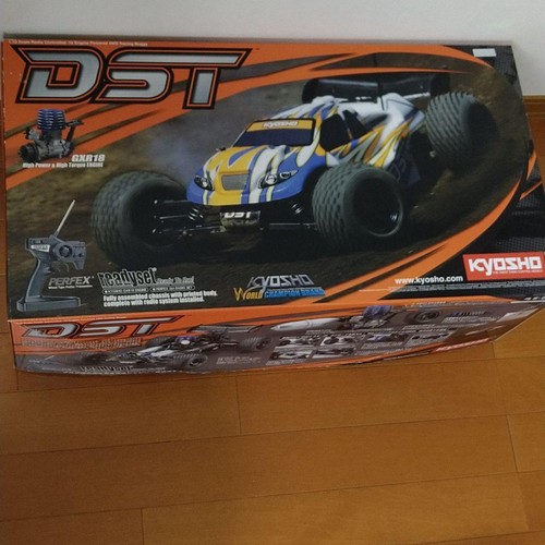Kyosho 1/10 DST Readyset Engine Car RC | eBay