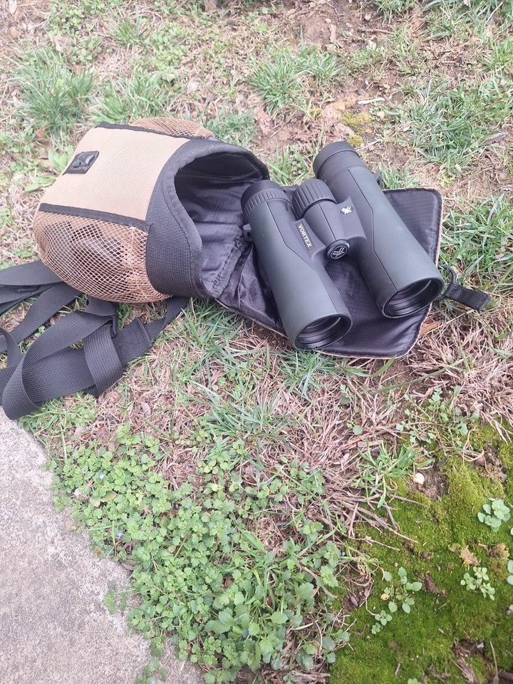 Vortex Diamondback HD 10x42 Binoculars with GlassPak Harness Case ...