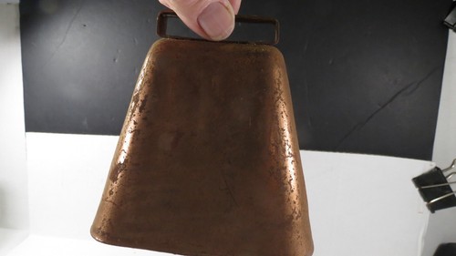ANTIQUE COW BELL copper cow bell with metal clapper works 5 inches tall ...