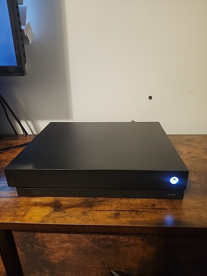 Microsoft XBox One X 1TB Console Video Game System Bundle 4K Ultra HD ...