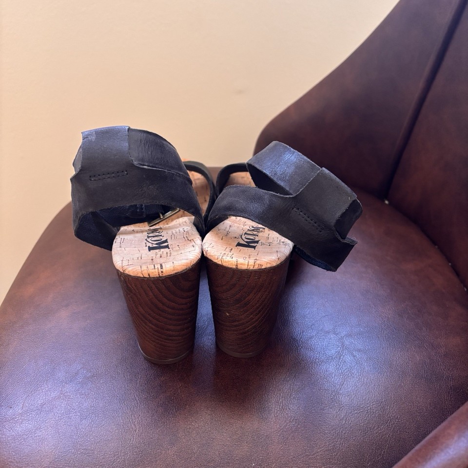 NWOT Korks Kork Ease Black Leather Mia Block Heel Sandal sz 7 Chunky ...