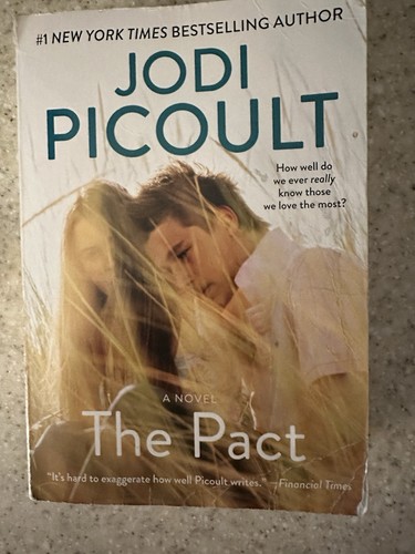 Mixed Lot of 6 Jodi Picoult books, House Rules, Plain Truth, Picture ...