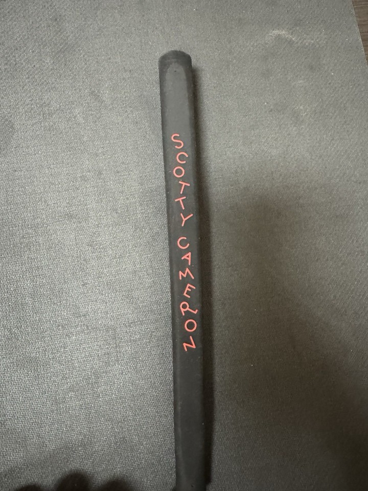 NEW Scotty Cameron BLACK Pistolini Dancing Letters Putter Grip - 100% ...