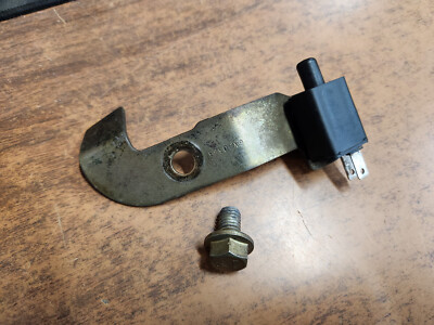 Scotts by John Deere L2048 Lawn Tractor Tuff Torq Reverse Switch ...