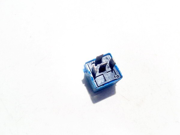 61366915327 v23134-k59-x313 Relay module for BMW 3-Series UK859730-47 ...