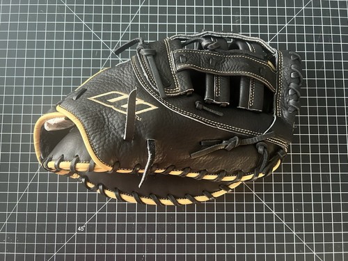 WORTH CENTURY SERIES 12.5" FASTPITCH SOFTBALL RHT FIRST BASE MITT MDL ...