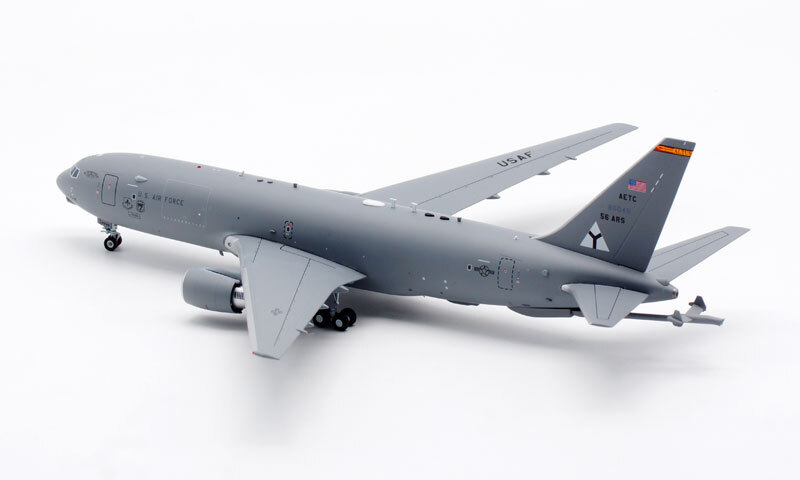 INFLIGHT 1/200 USAF Boeing 767 KC-46A refueling aircraft 18-46049 ...